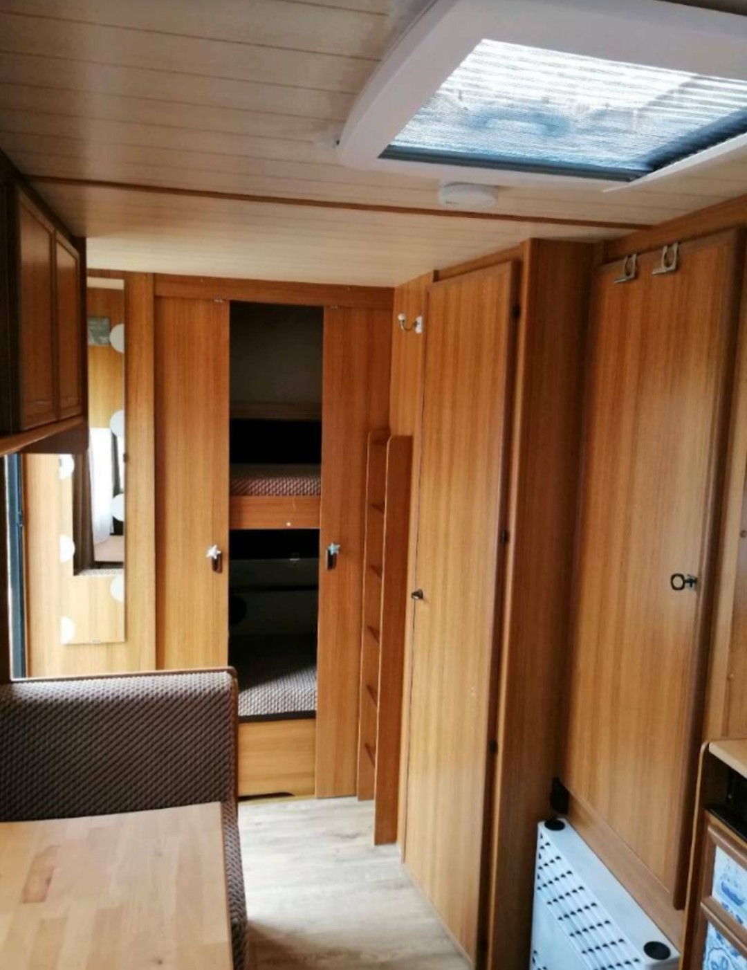 Colorful Caravan - Caravanity | happy campers lifestyle